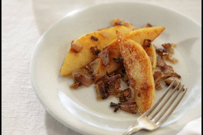 Sautéed Quince | Mediterranean Diet, Healthy Greek & Blue Zone Ikaria ...