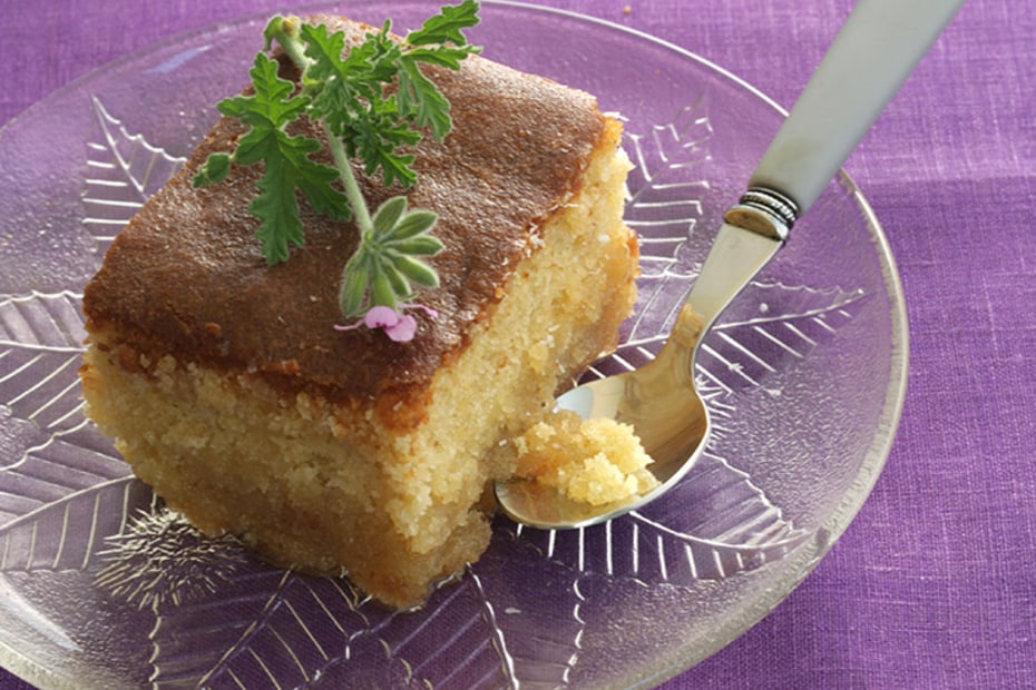 Revani – Greek Almond Cake with Syrup | Mediterranean Diet, Healthy ...