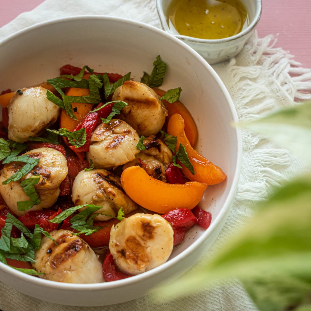 Peach Season Has Arrived: Greek Recipes for Cooking Peaches